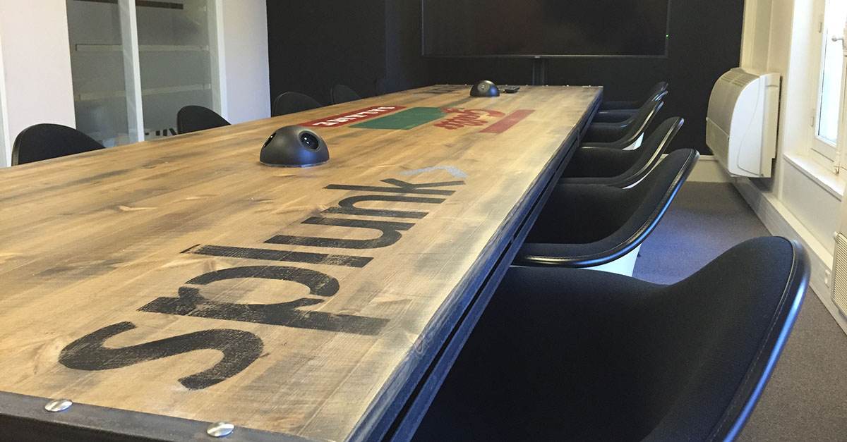 A Splunky branded space in the centre of Paris | Instant